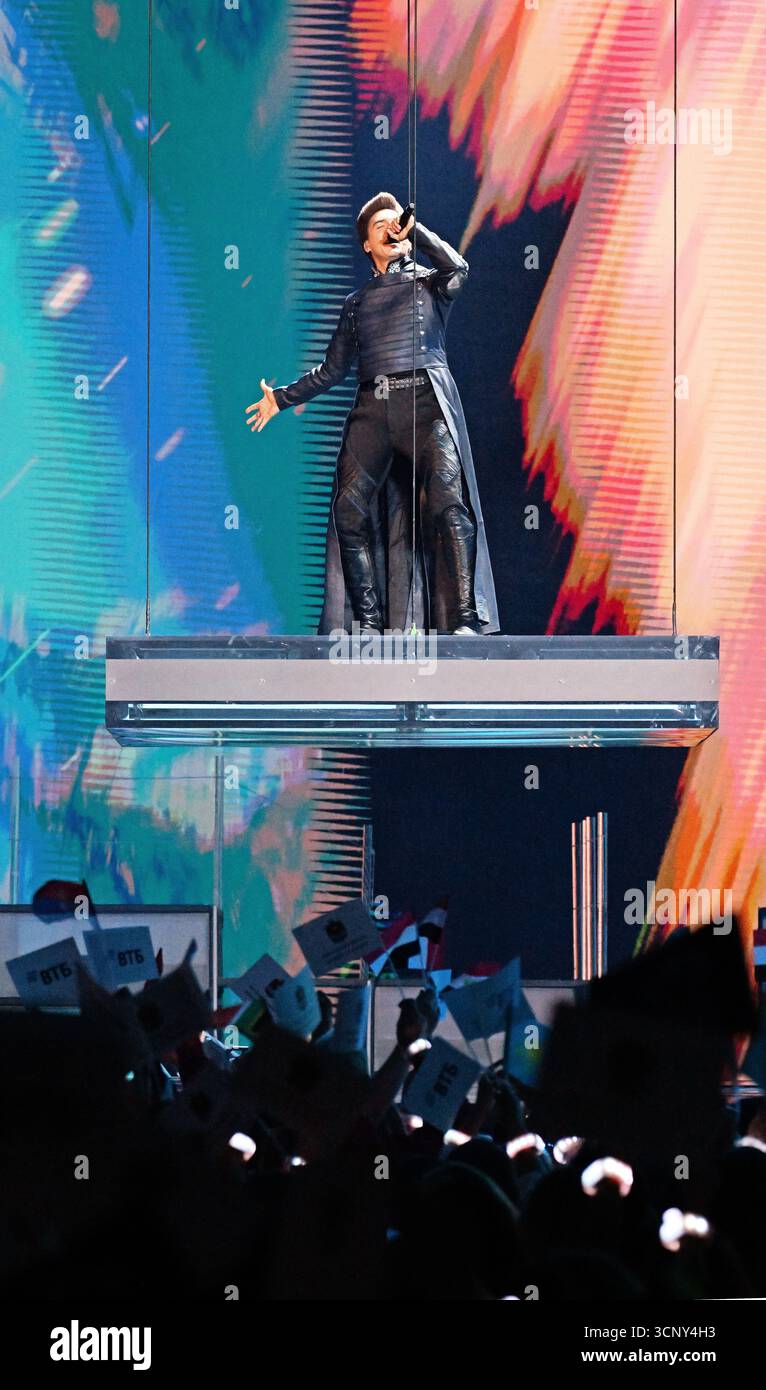Serbian singer Slobodan Trkulja performs. Credit: Anatoly Zhdanov ...