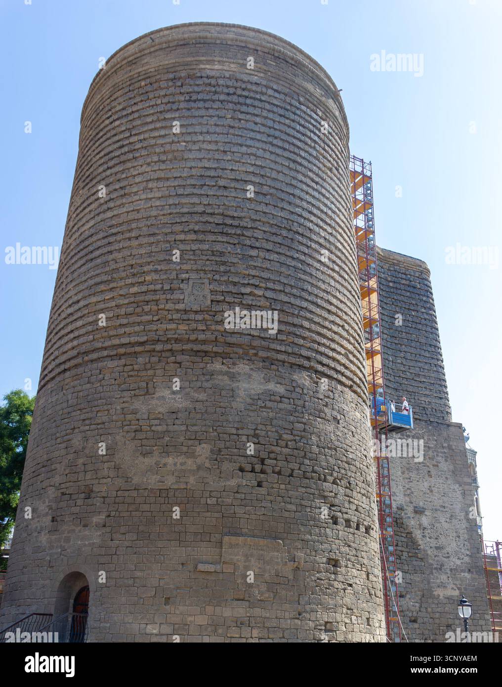 Historic stone tower cylindrical hi-res stock photography and images ...