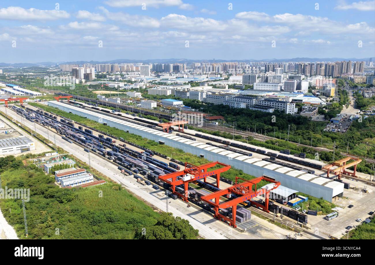 (250923) -- NANNING, Sept. 23, 2025 (Xinhua) -- An aerial drone photo ...