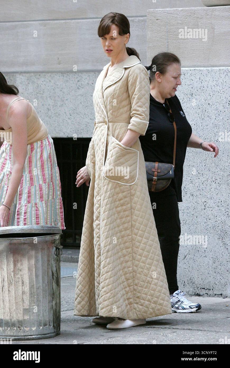 Nicole Kidman filming a scene for her latest movie 'Fur: The Imaginary ...