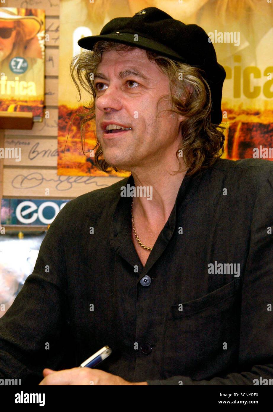 Bob Geldof signing copies of his book "Geldof in Africa" in Eason's ...