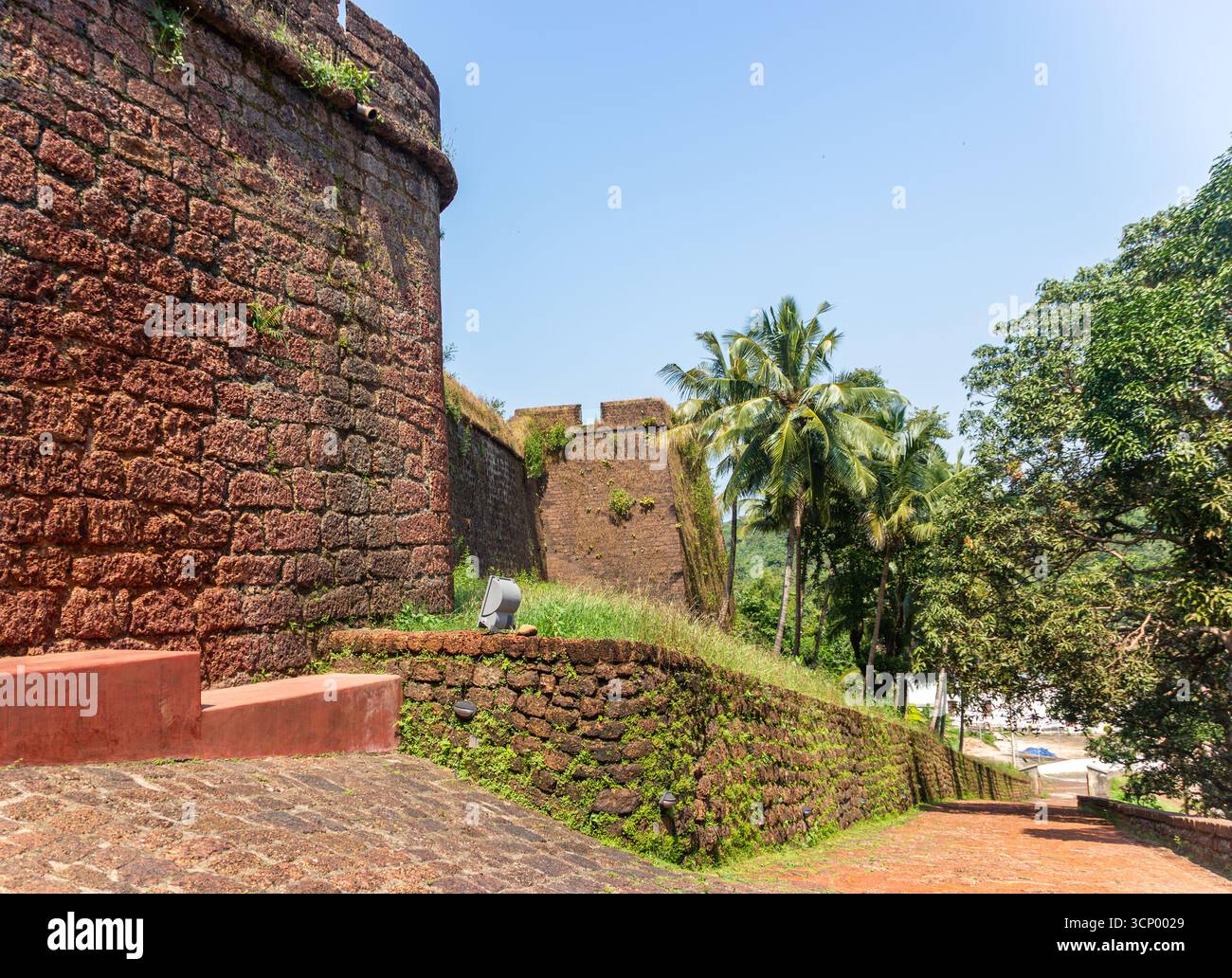 Historic ancient walls in hi-res stock photography and images - Alamy