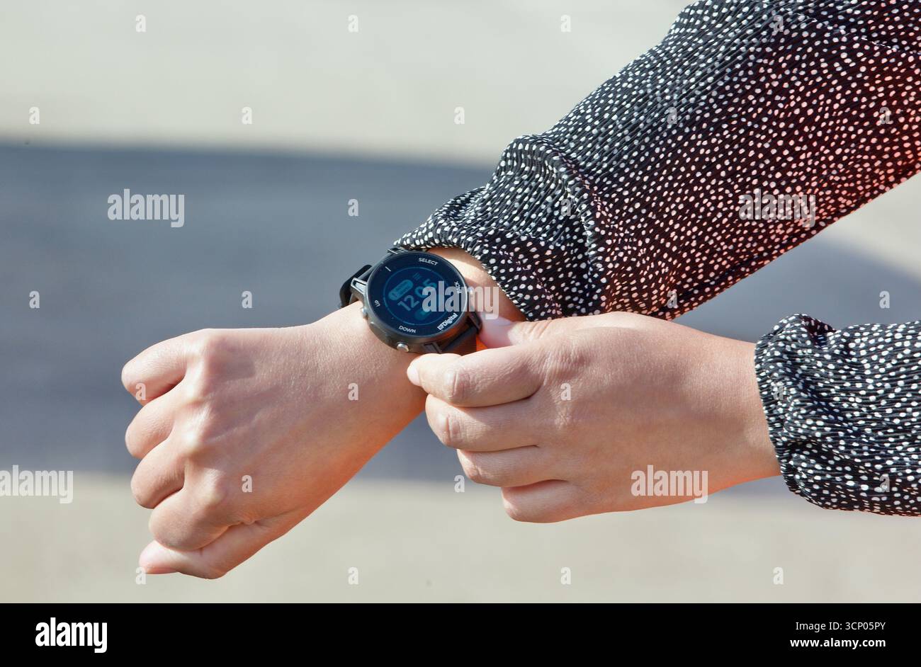 Wearable fatigue monitoring device hi-res stock photography and images ...