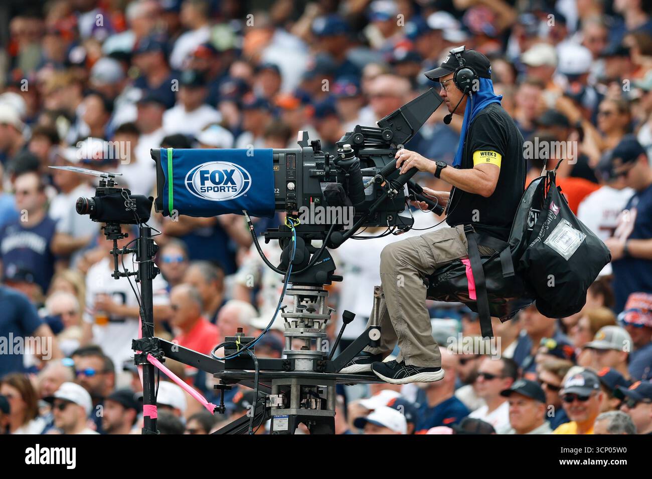 FOX Sports television camera capture the action from the sideline ...