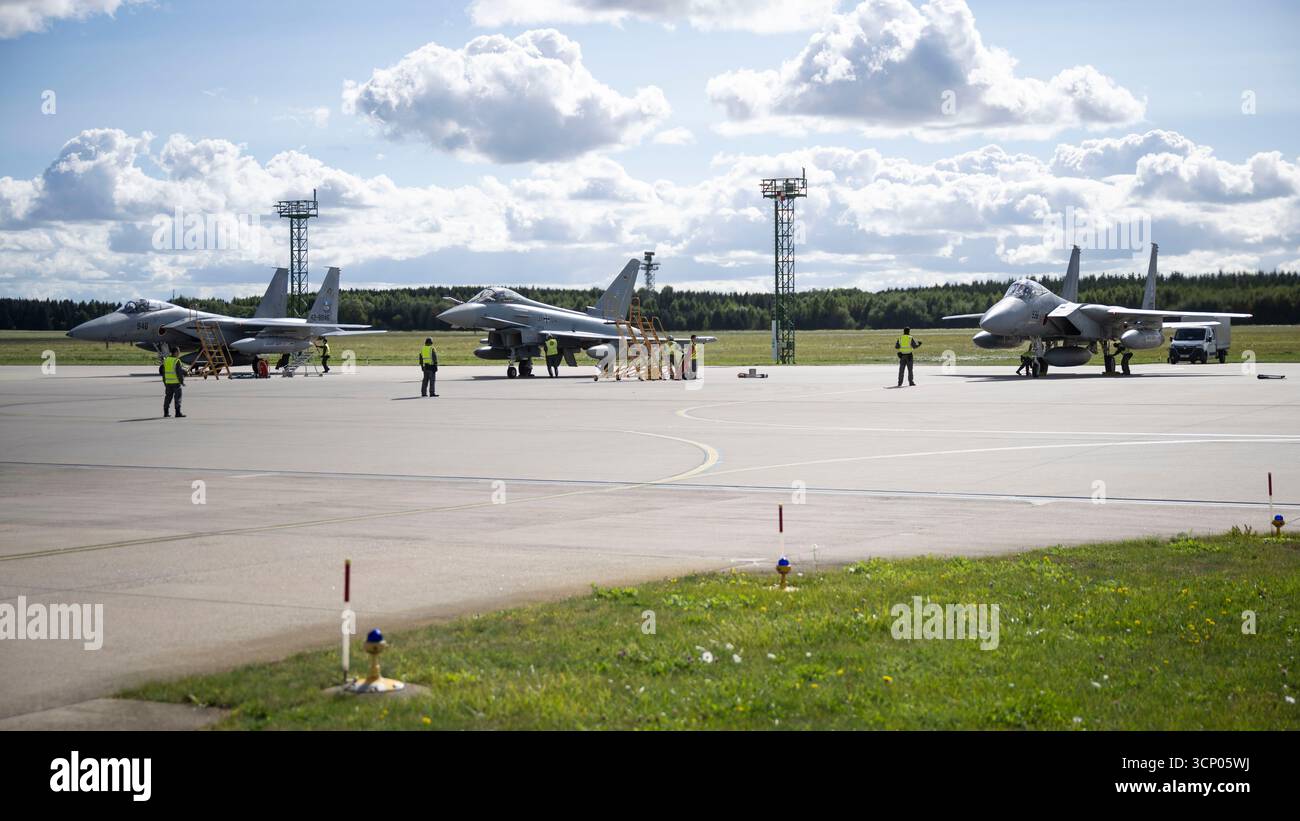 Laage, Germany. 23rd Sep, 2025. Two F-15 fighter jets of the Japanese ...