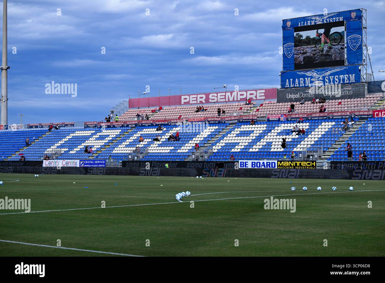Cagliari, Italia. 23rd Sep, 2025. Cagliari Calcio stadium prior the ...