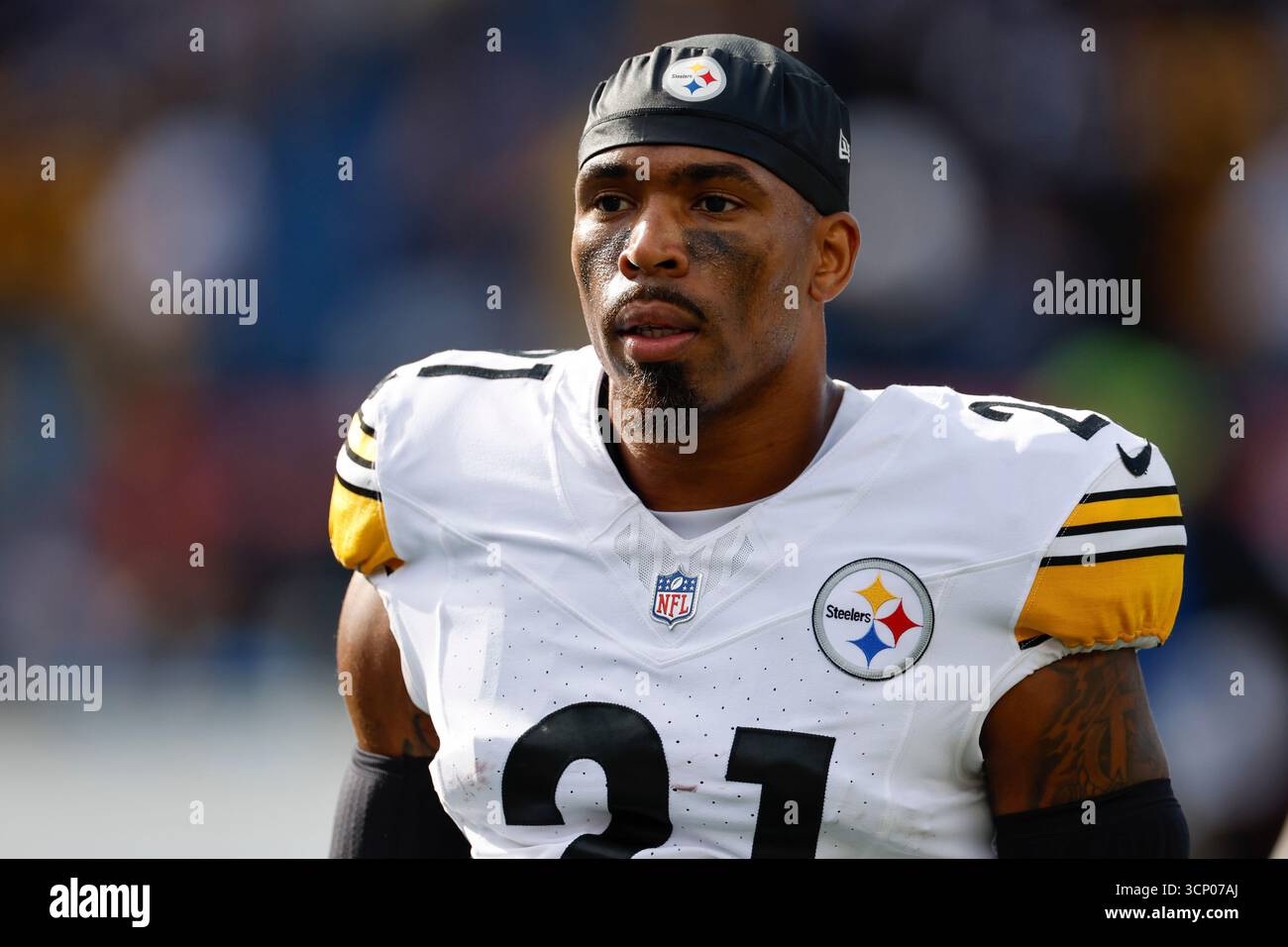 Pittsburgh Steelers defensive back Chuck Clark (21) reacts after ...