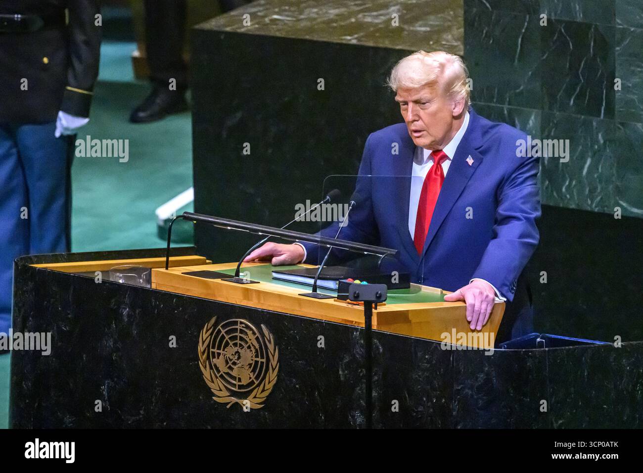 Debate opening hi-res stock photography and images - Alamy