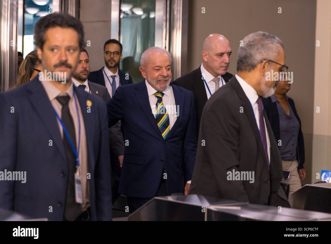 Brazilian President Luiz Inacio Lula da Silva and First Lady Janja da ...