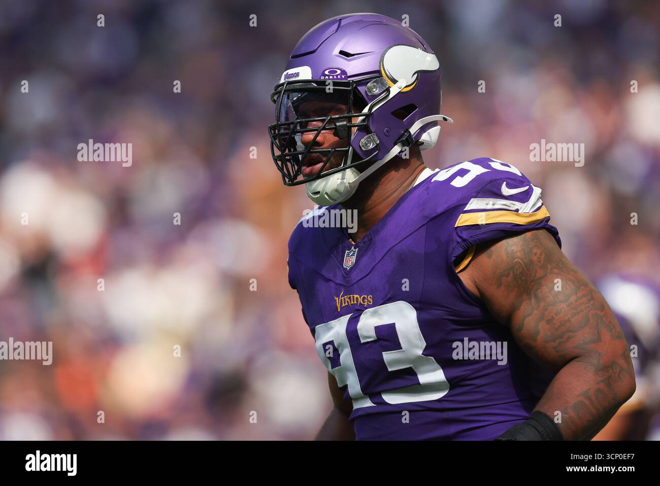 Minnesota Vikings defensive end Jonathan Allen (93) moves across the ...