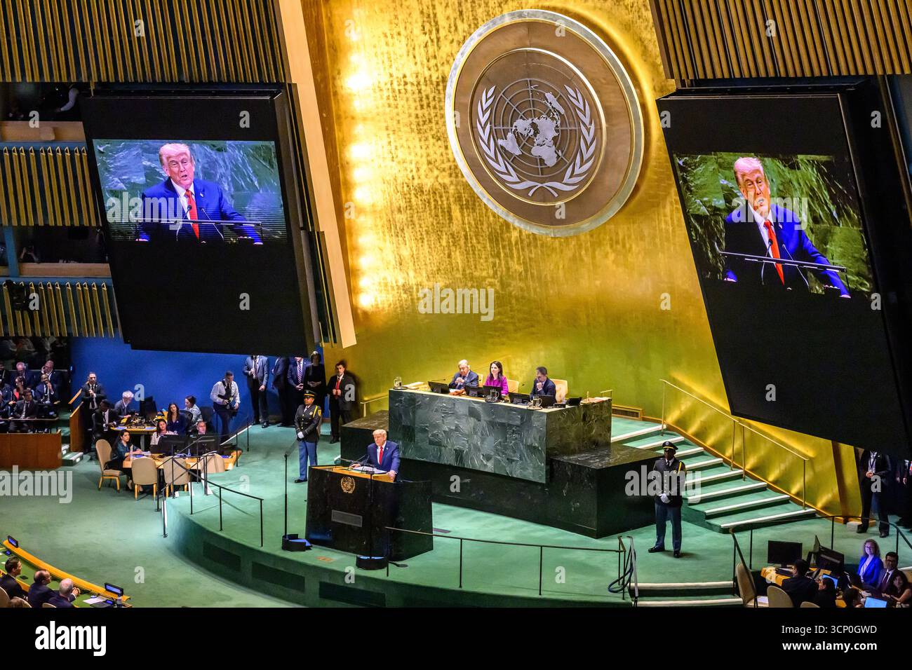 New York, 23rd Sep 2025. United States president Donald Trump addresses ...