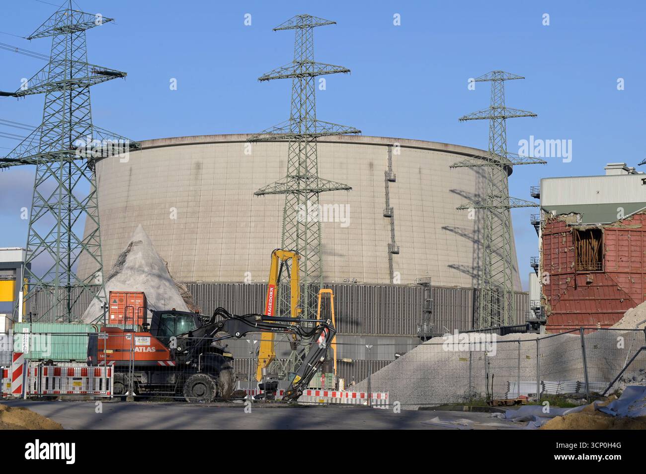 Hh win hi-res stock photography and images - Alamy