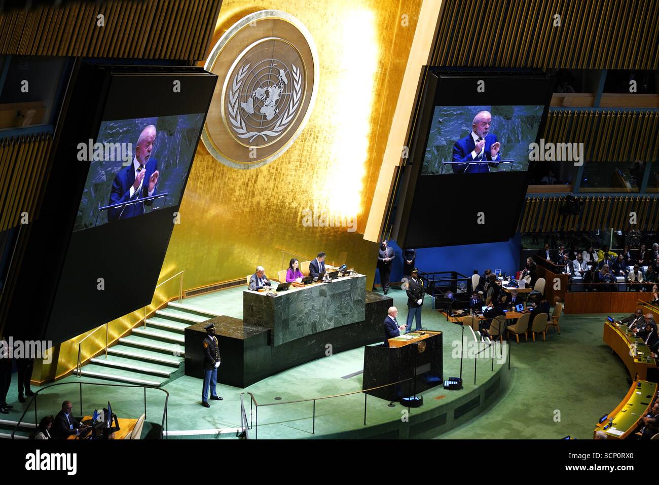(250923) -- UNITED NATIONS, Sept. 23, 2025 (Xinhua) -- Brazilian ...