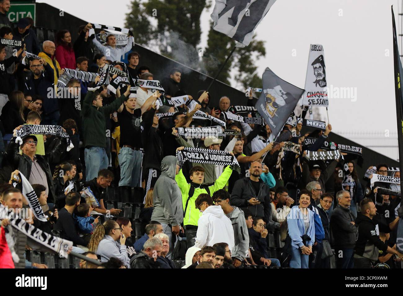 23 sep 2025 hi-res stock photography and images - Alamy