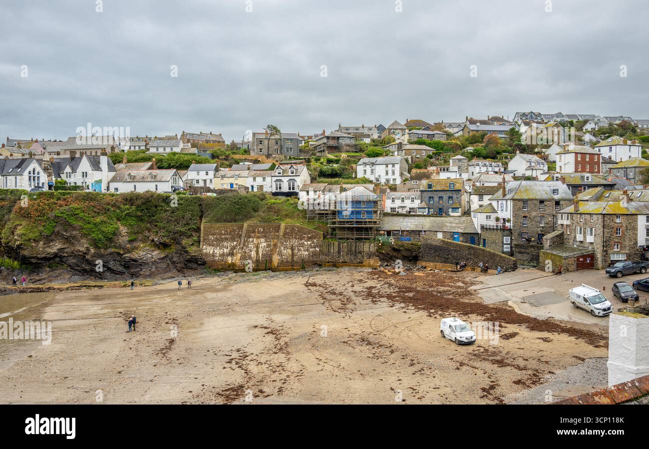 The fishing village and sheltered harbour of Port Issac on the North ...