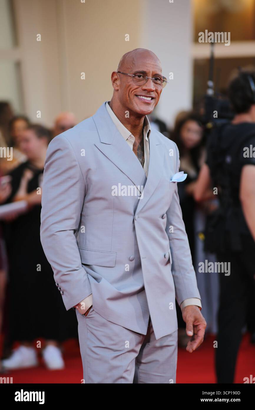 Dwayne johnson 2025 hi-res stock photography and images - Alamy