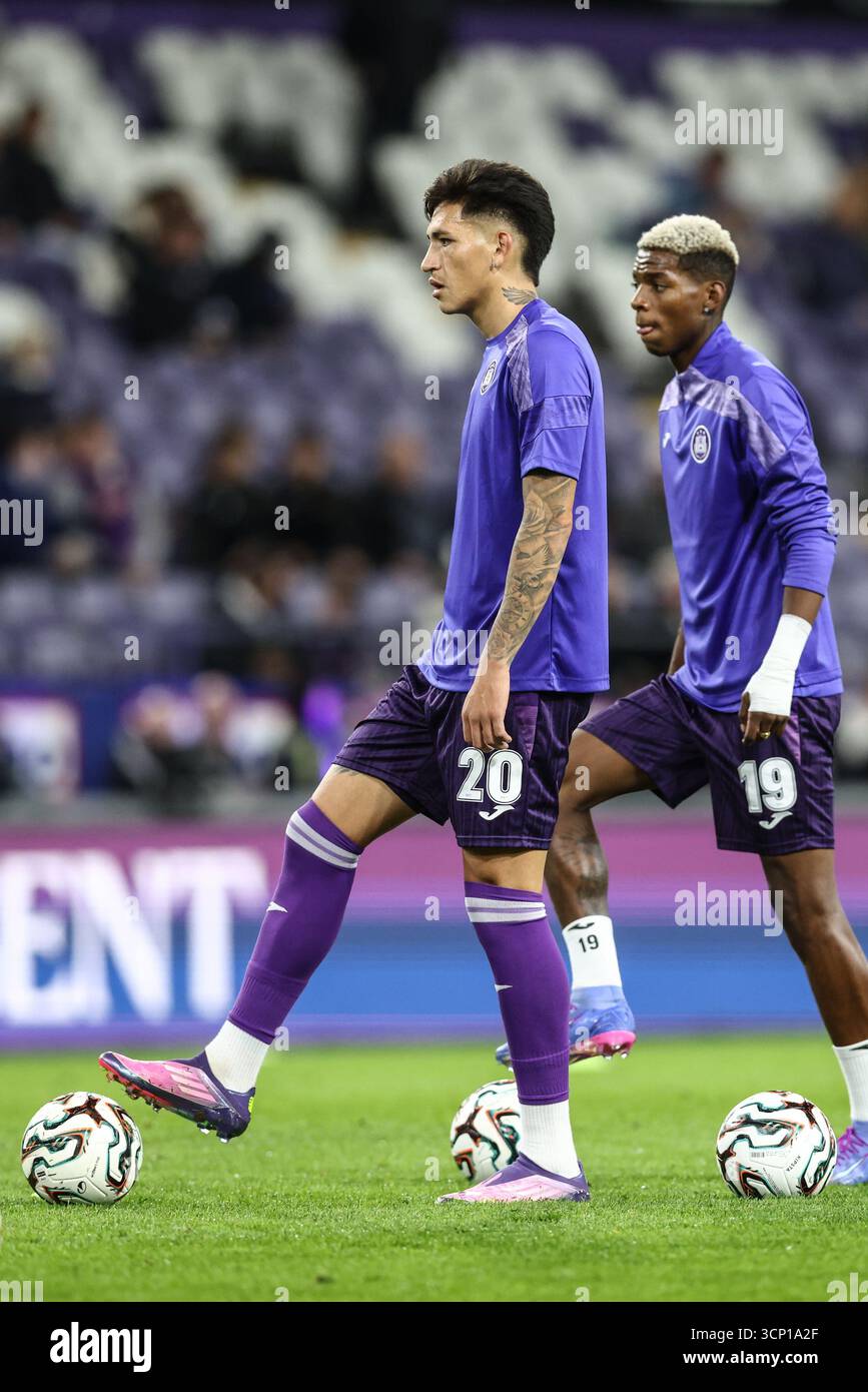 Anderlecht's Luis Vazquez and Anderlecht's Nilson Angulo pictured in ...