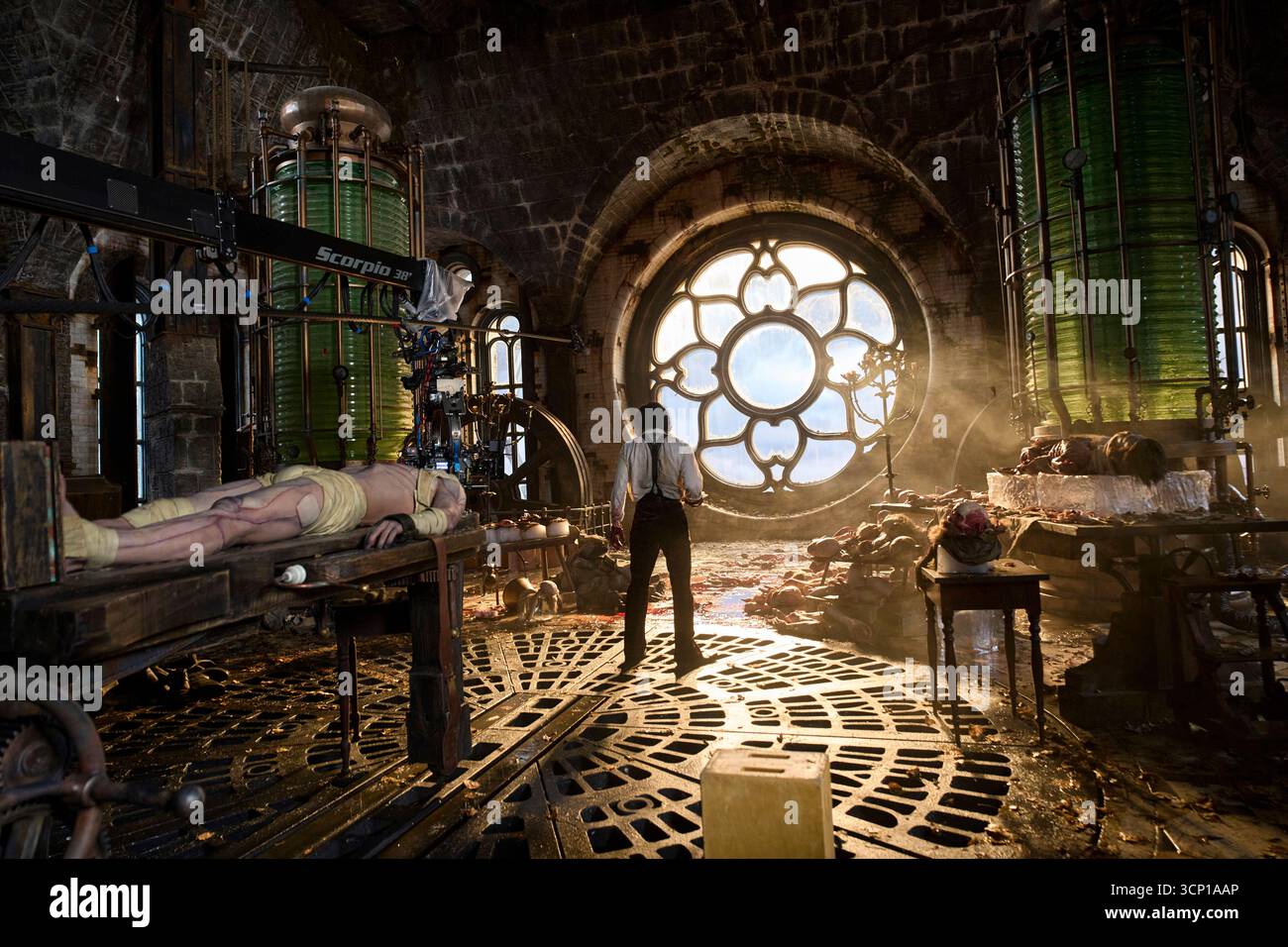 Guillermo del toro on set frankenstein hi-res stock photography and ...