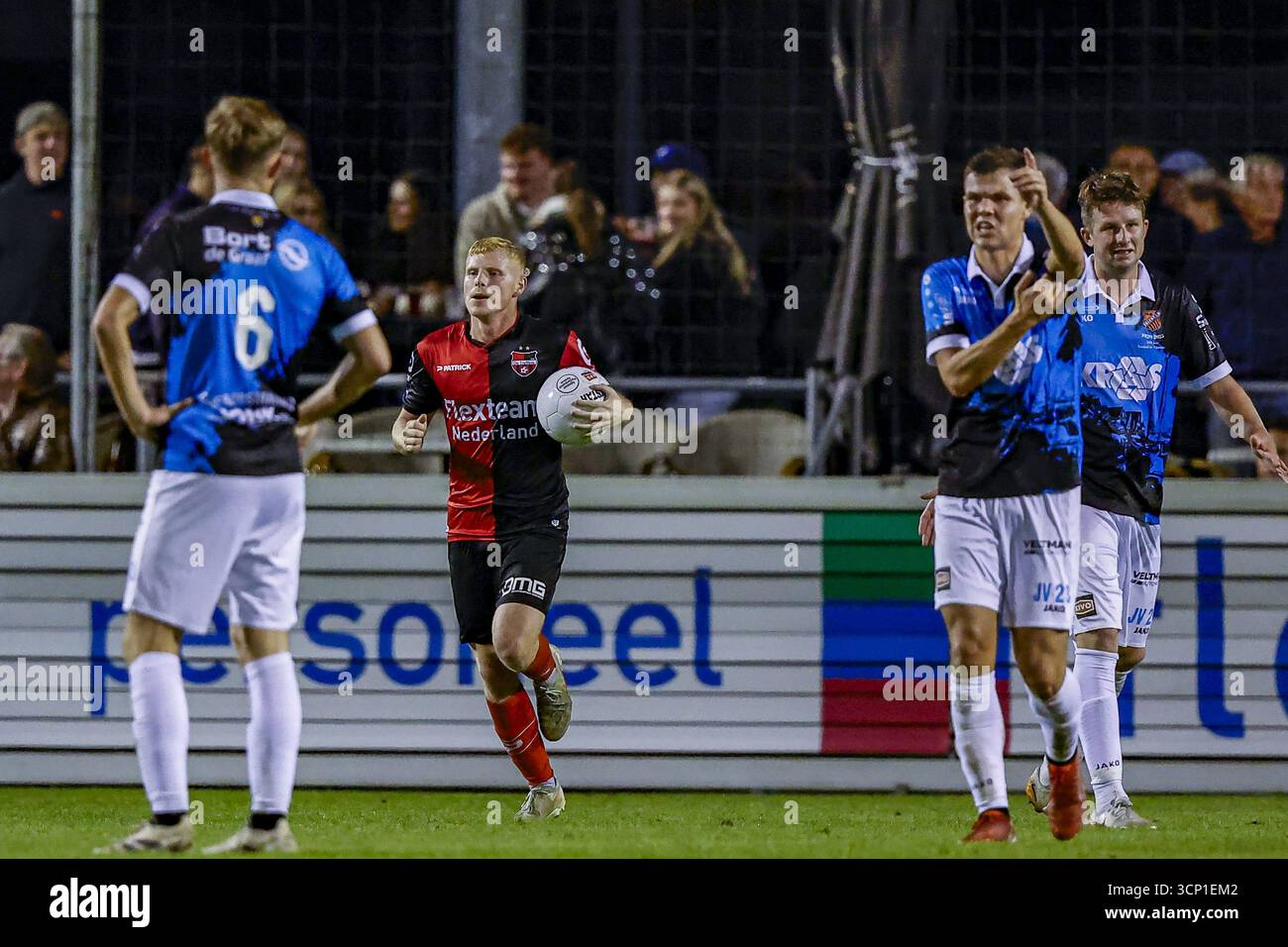 GROESBEEK , 22-09-2025 , Sportpark Zuid , season 2025 / 2026 , Dutch ...