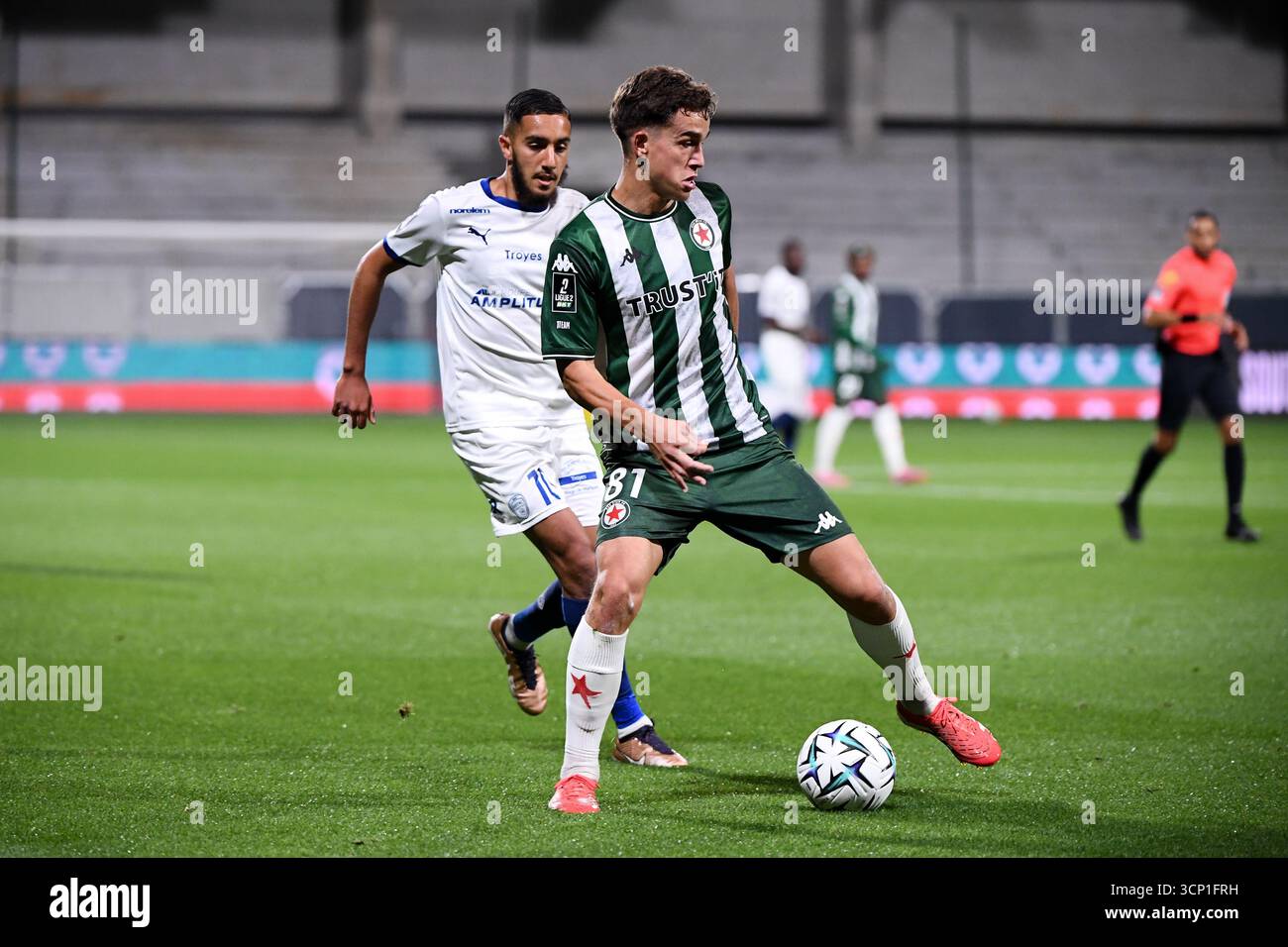 81 Giovanni HAAG (red) - 10 Merwan IFNAOUI (red) during the Ligue 2 BKT ...