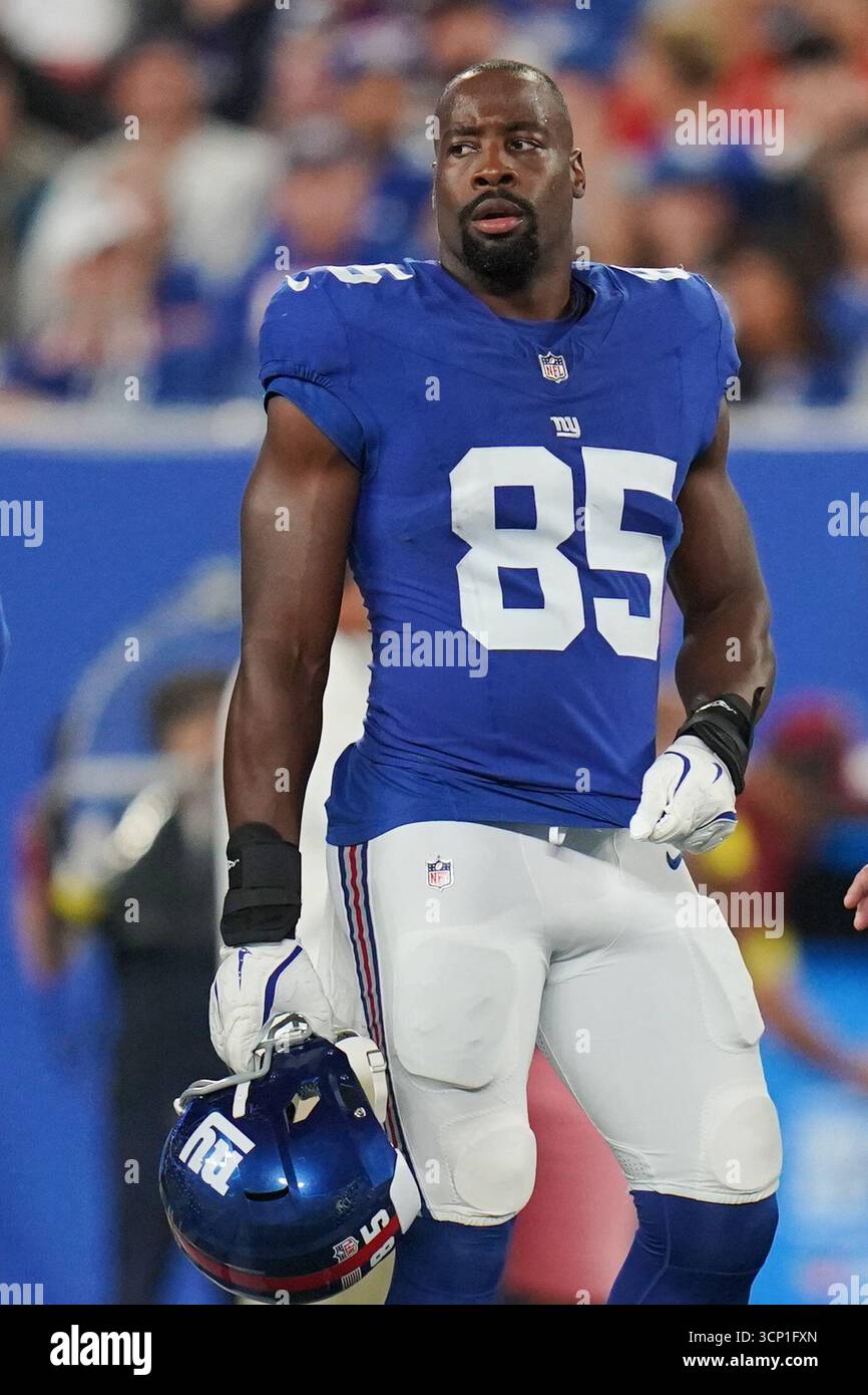 New York Giants tight end Chris Manhertz (85) during an NFL football ...