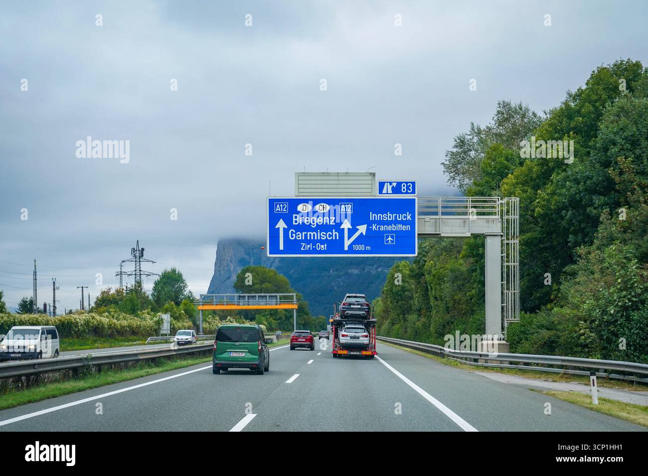 Innsbruck, Tirol, Österreich, Europa, Autobahnszene A12 Inntalautobahn ...