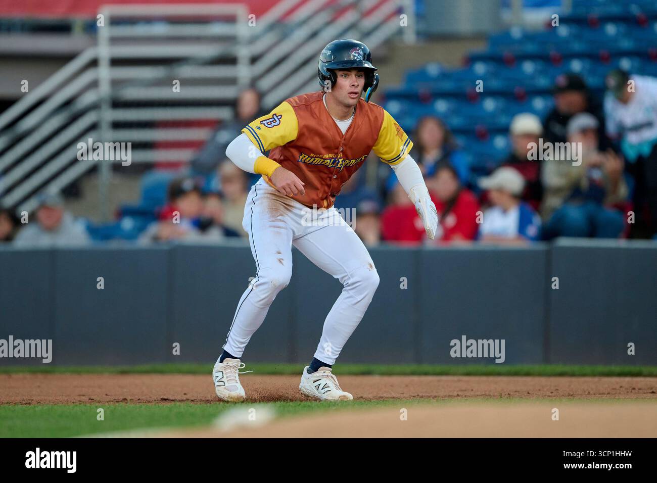 Binghamton Rumble Ponies Nick Morabito (4) leads off first base during ...