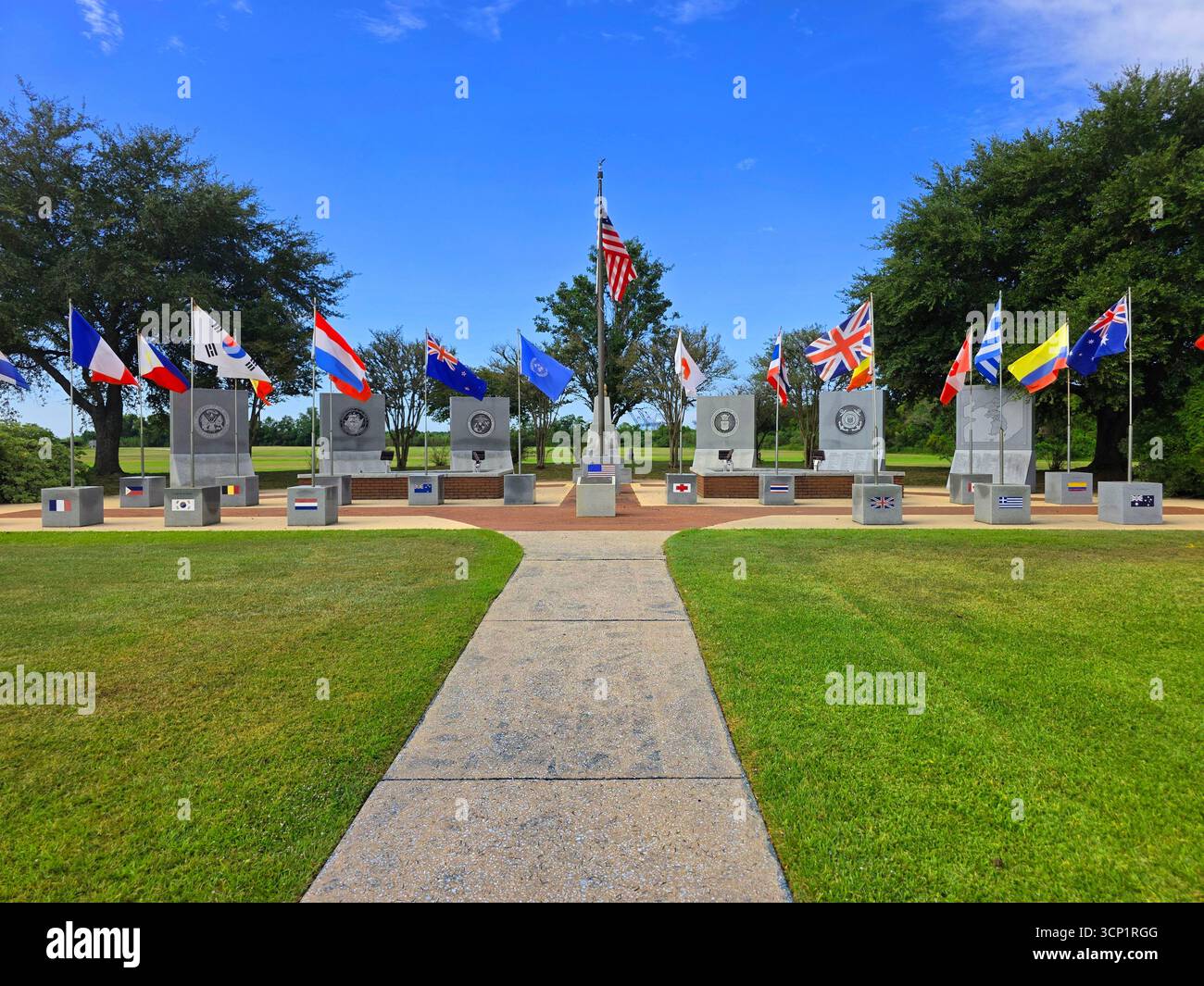 Korean War Memorial at USS Alabama Battleship Memorial Park Mobile ...