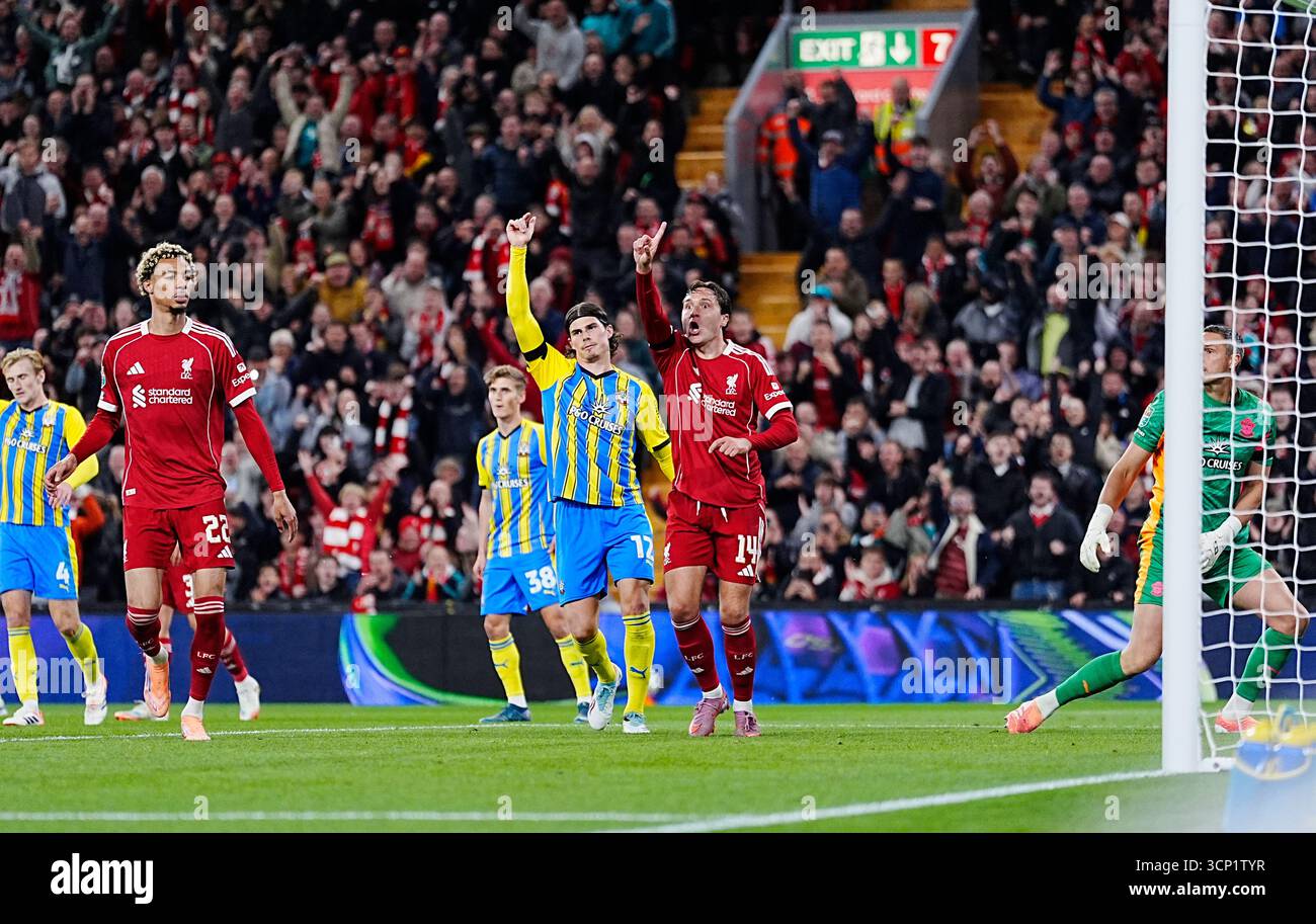 Liverpool's Federico Chiesa scores their side's second goal of the game ...
