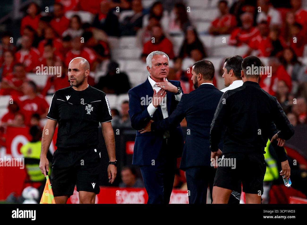Estádio da Luz José Mourinho head coach of SL Benfica reacts during the ...