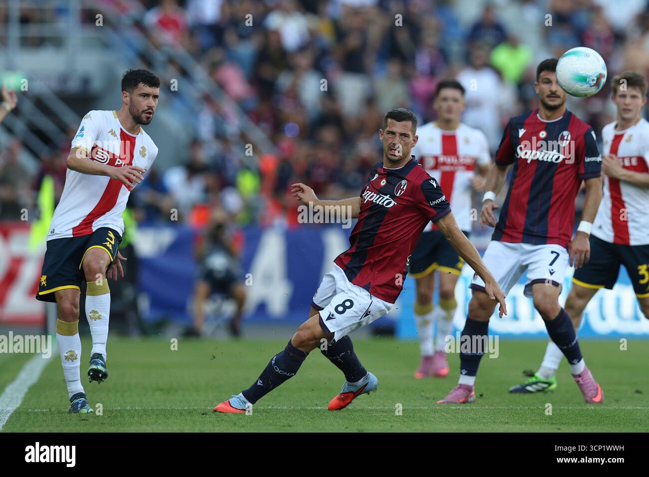 Aaron Martin (Genoa)Remo Freuler (Bologna) during the Italian ...
