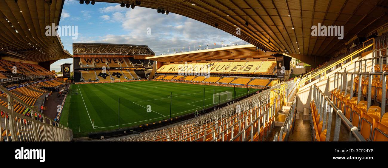 23rd September 2025; Molineux Stadium, Wolverhampton, West Midlands ...