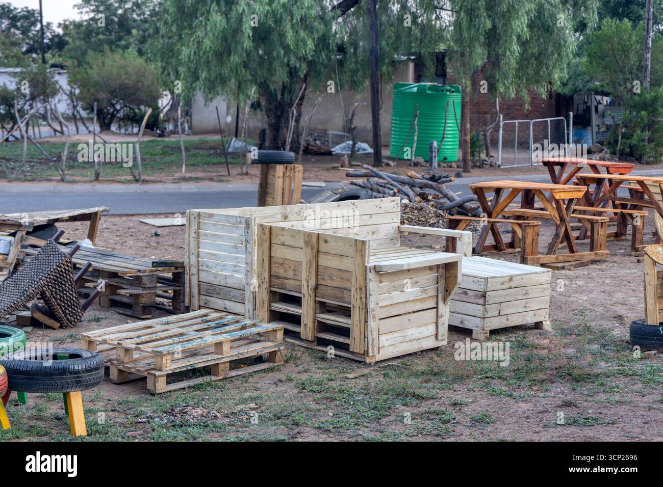 Stack small wooden pallets hi-res stock photography and images - Alamy