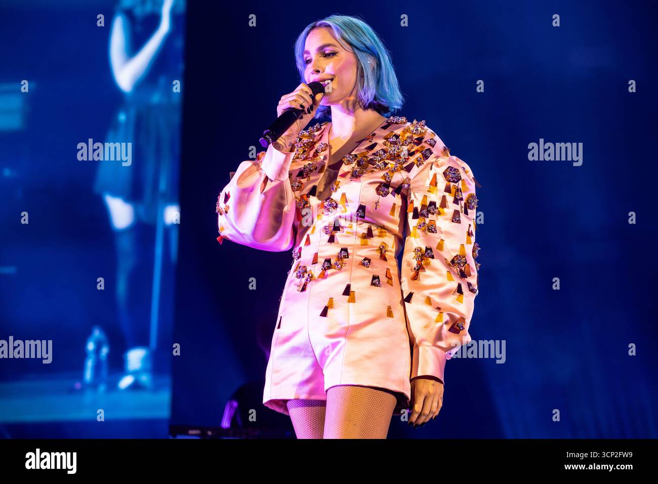 Milan Italy. 23th sept 2025. The Italian singer-songwriter and rapper ...