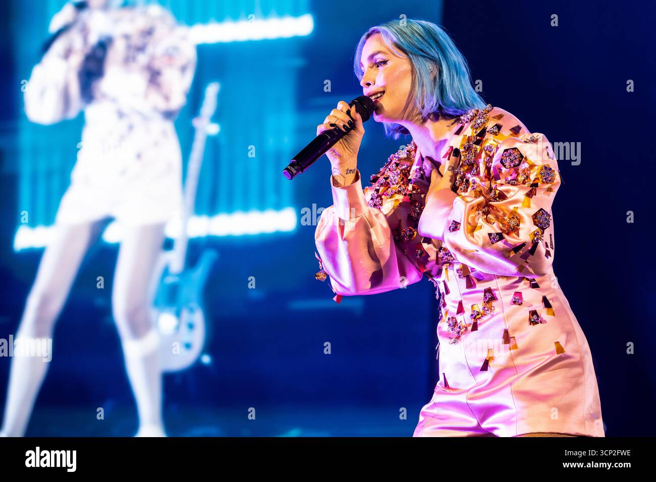 Milan Italy. 23th sept 2025. The Italian singer-songwriter and rapper ...