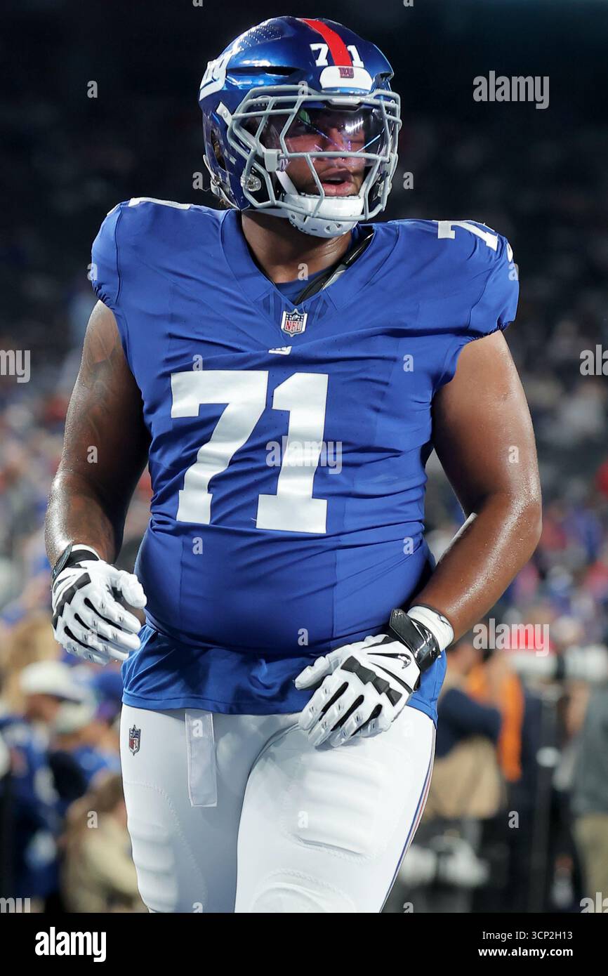 New York Giants guard Marcus Mbow (71) warms up before an NFL football ...