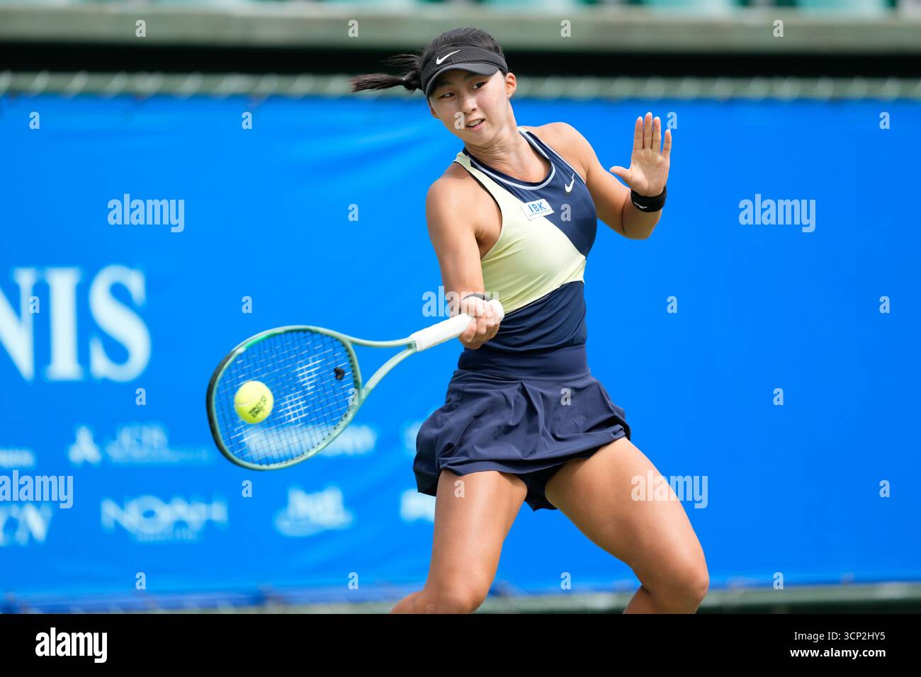 Osaka, Japan. 23rd Sep, 2025. Lee Ha Eum (KOR) Tennis : Girls Singles ...