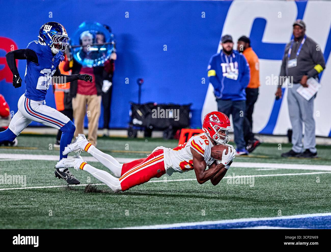 Kansas City Chiefs wide receiver Tyquan Thornton (80) makes a catch as ...