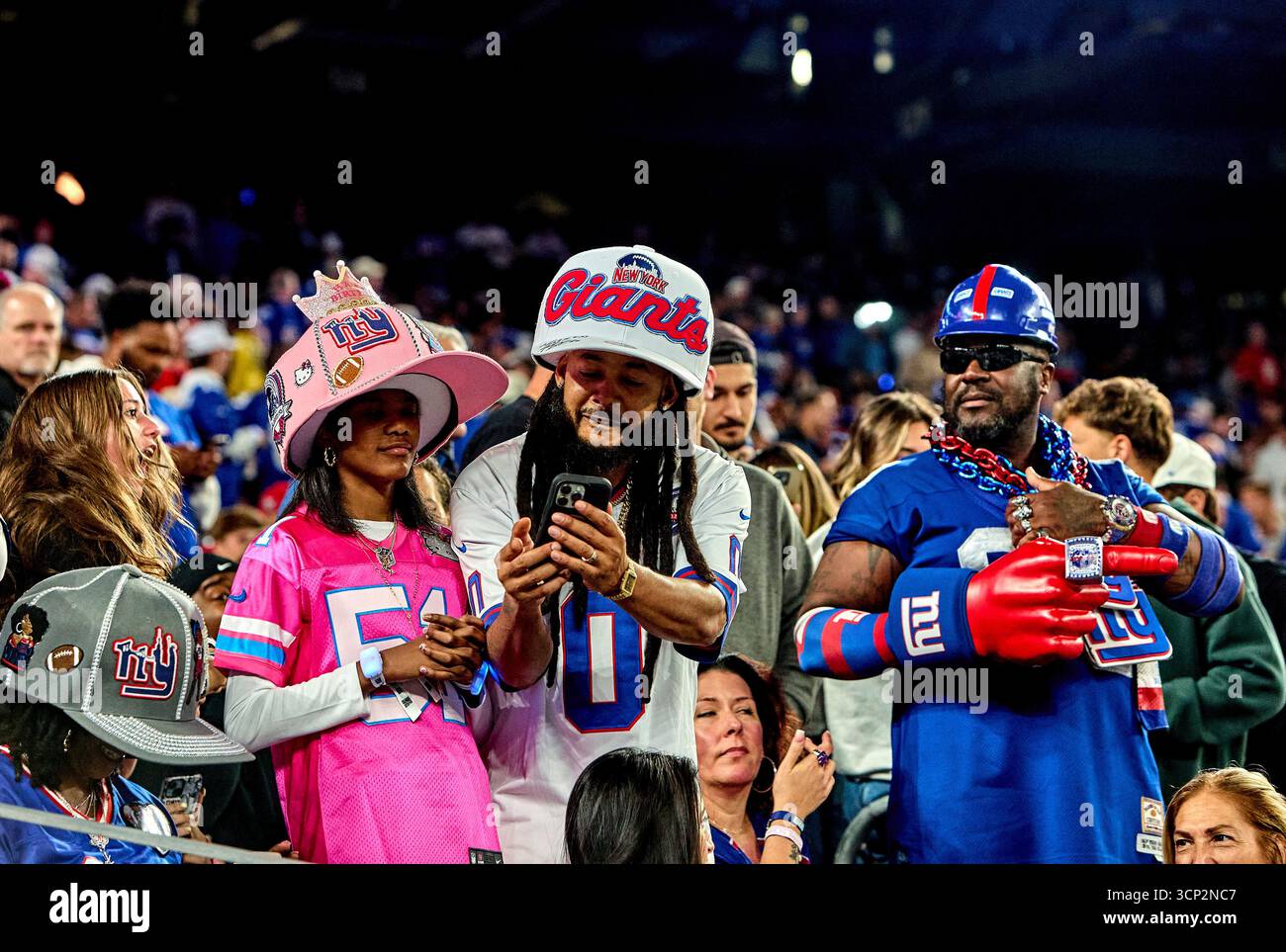 September 21 2025 east hi-res stock photography and images - Alamy