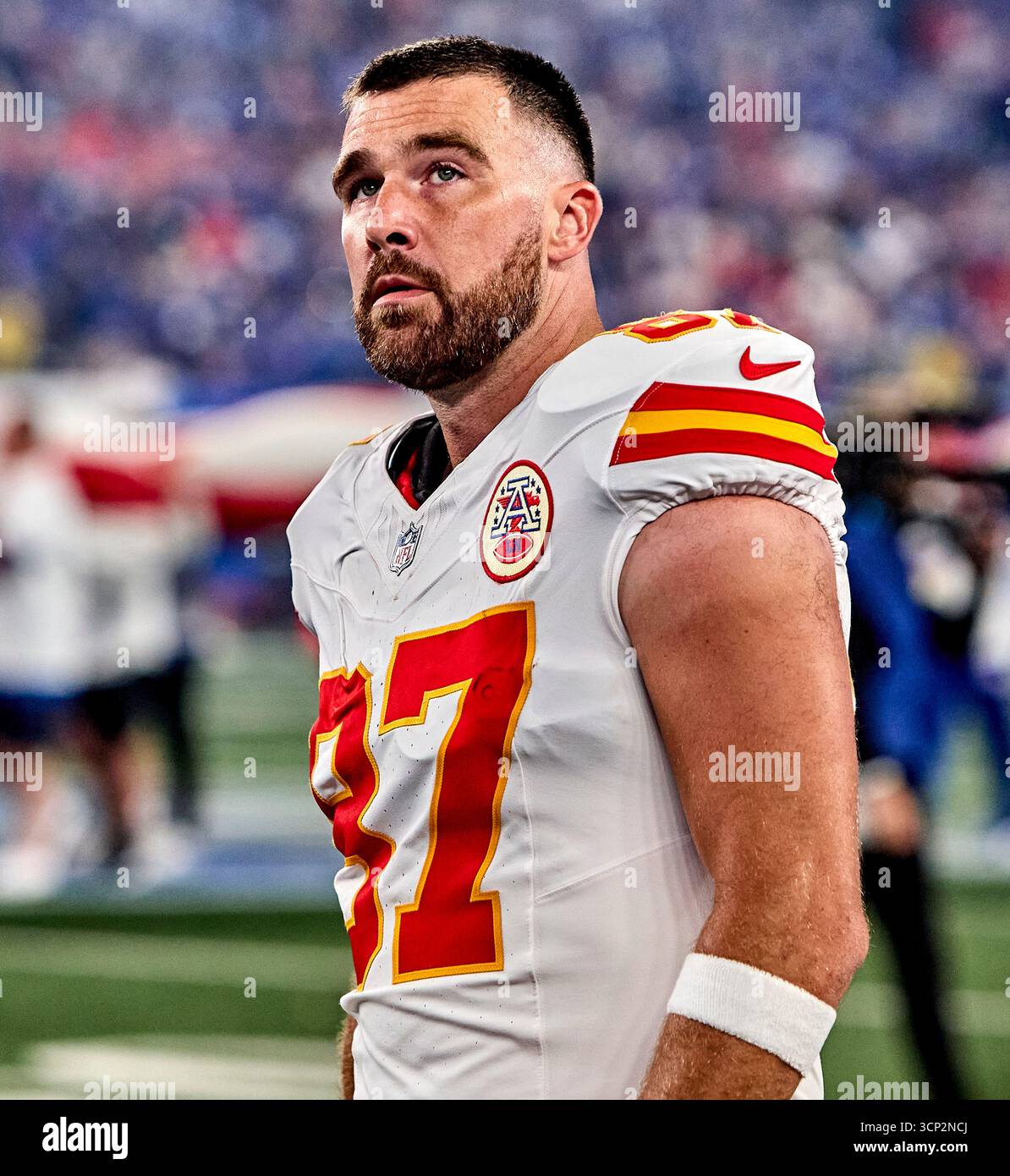 Kansas City Chiefs tight end Travis Kelce (87) against the New York ...