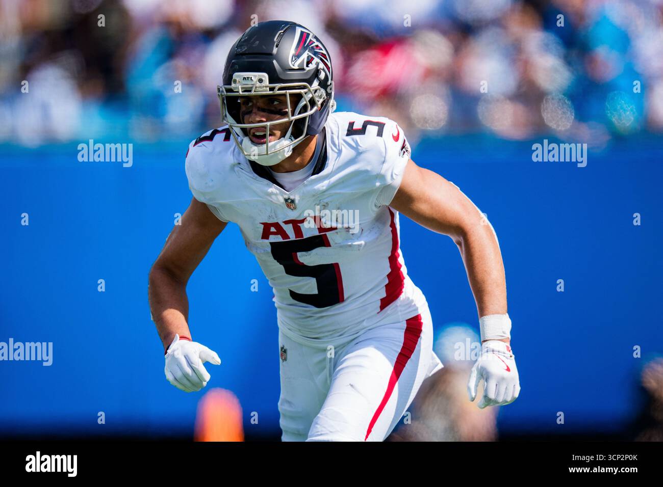 Atlanta Falcons wide receiver Drake London (5) plays during an NFL ...