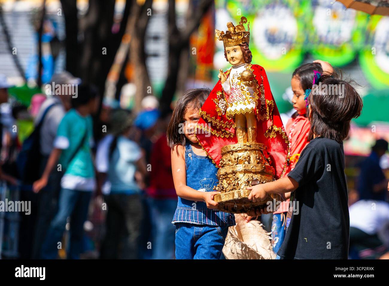 Sinulog procession cebu philippines hi-res stock photography and images ...
