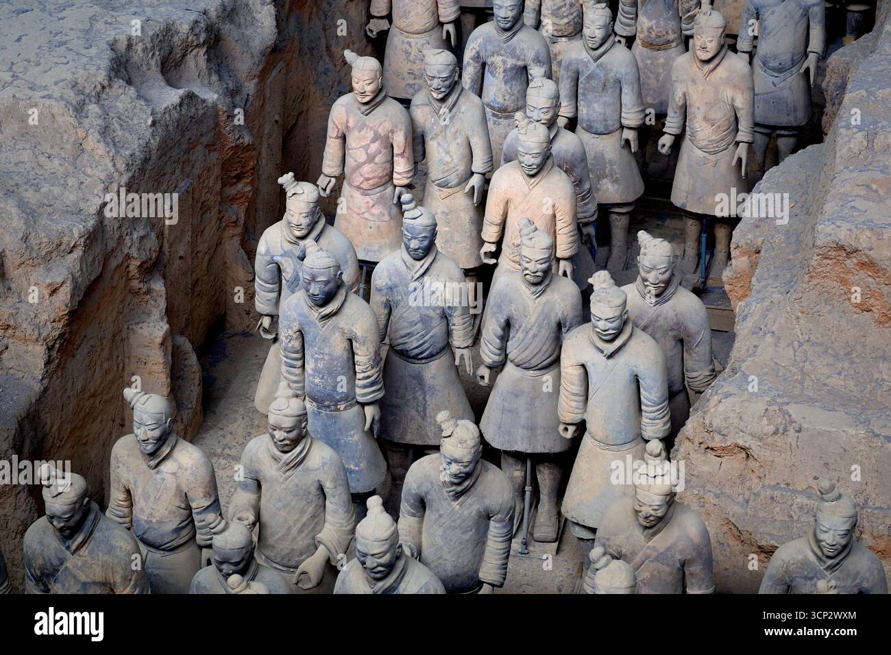 Terracotta army warriors hi-res stock photography and images - Alamy