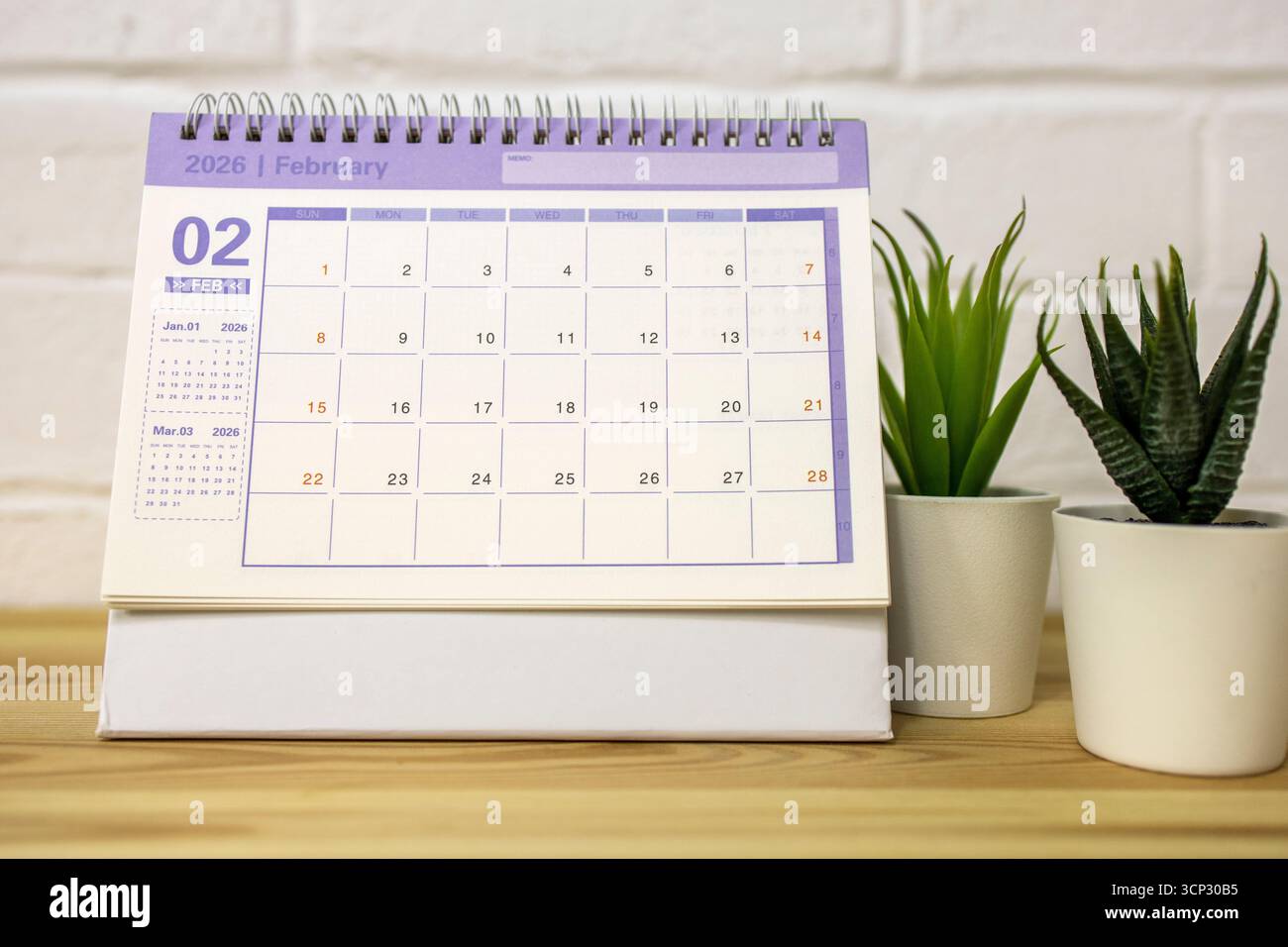 February 2026 calendar hi-res stock photography and images - Alamy