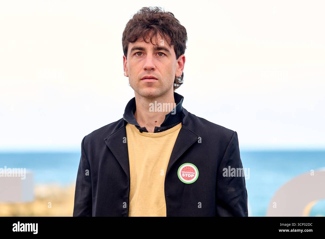 Alex Monner attends the photocall for ''La ruta: Volumen II Ibiza ...
