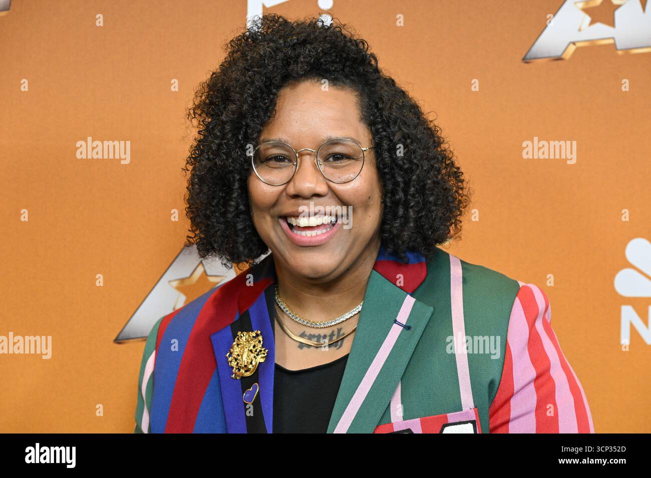 Momma Duke backstage at ‘America’s Got Talent’ Season 20 - Final ...