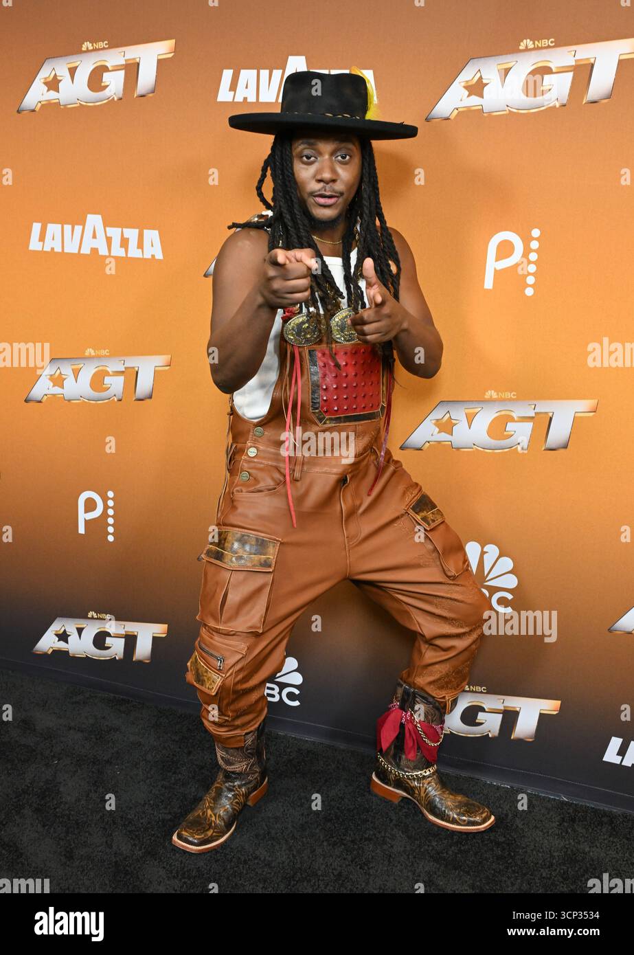 Steve Ray Ladson backstage at ‘America’s Got Talent’ Season 20 - Final ...