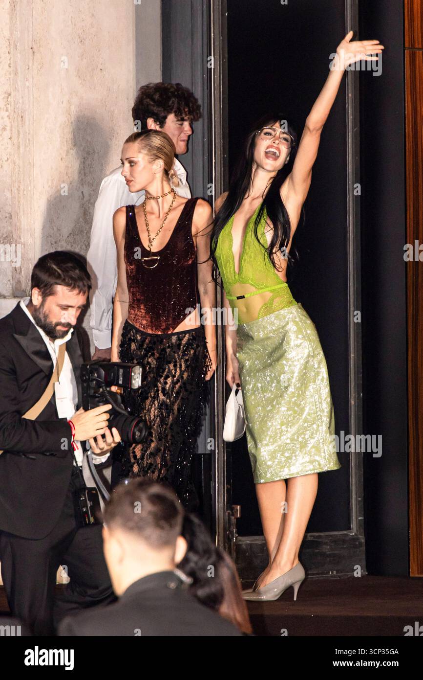 Delilah Belle Hamlin, Amelia Gray Hamlin arrive to Palazzo Mezzanotte ...