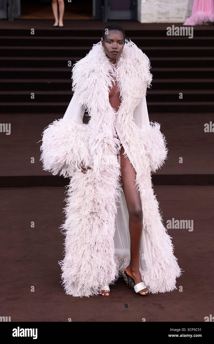 Akolde Beatrice Milan Fashion Week - Women S/S 2026 Gucci Event ...
