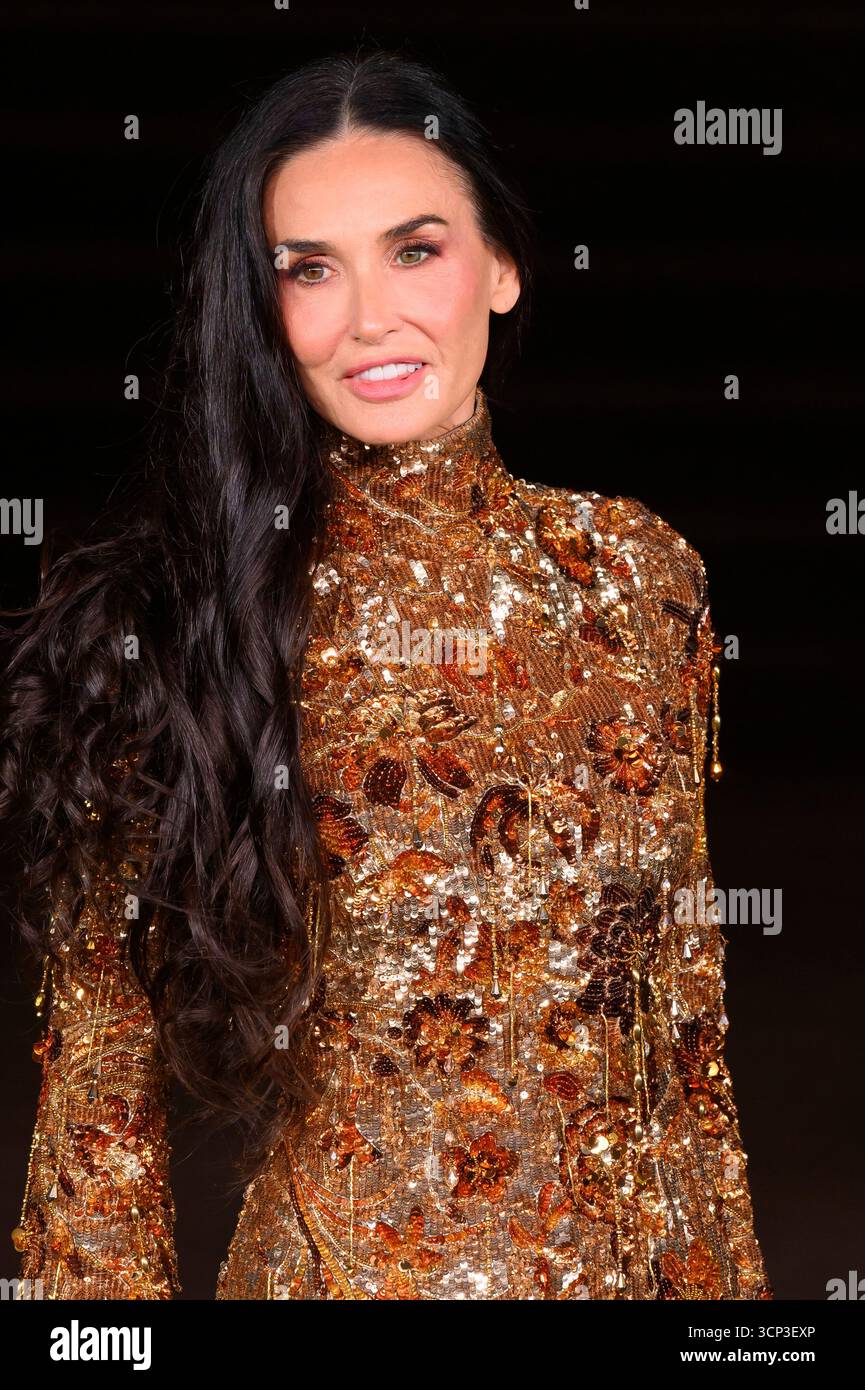 Demi Moore Milan Fashion Week Women S S 2026 Gucci Event Arrivals
